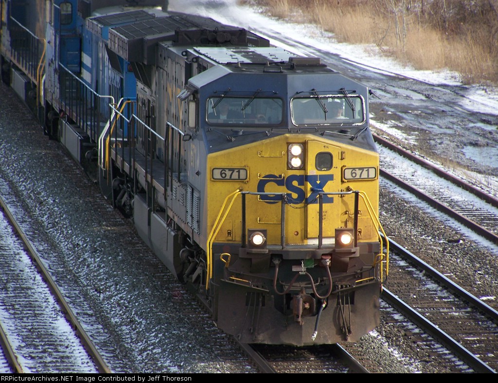 CSX 671
